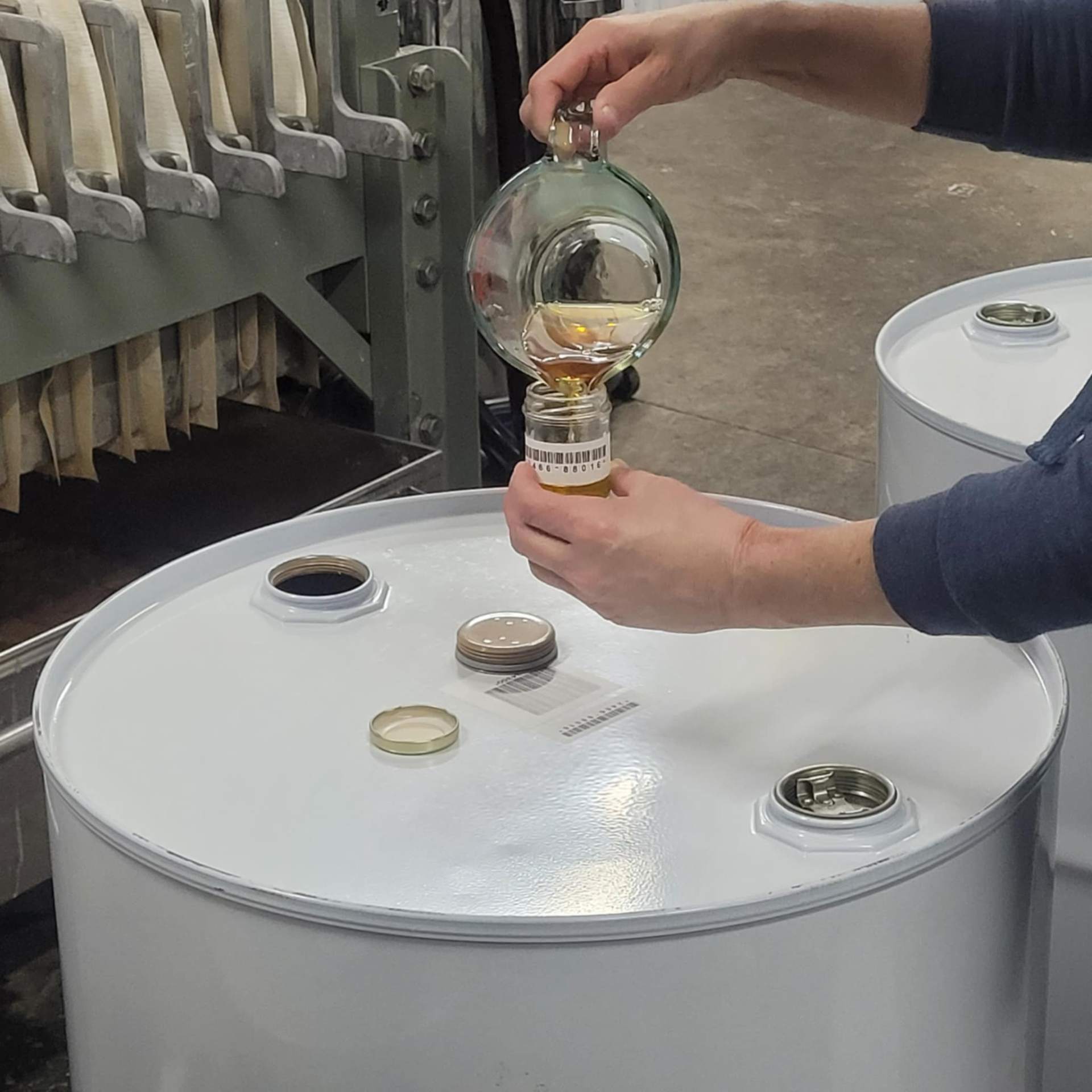 Bulk Canadian Maple Syrup Supplier | Maple Syrup From Canada